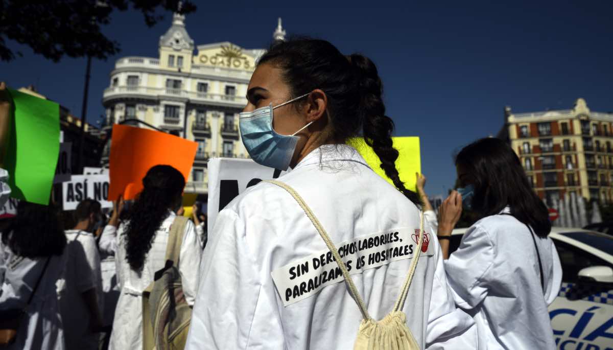 Madrids Ärzte wollen wegen Corona-Krise die Arbeit niederlegen Madrids Ärzte wollen wegen Corona-Krise die Arbeit niederlegen